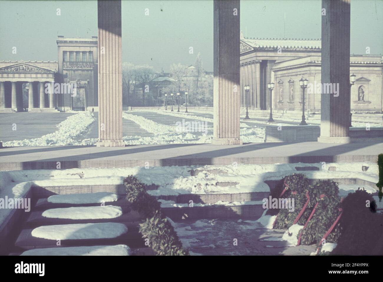 Glyptothek museum ancient sculptures hi-res stock photography and ...