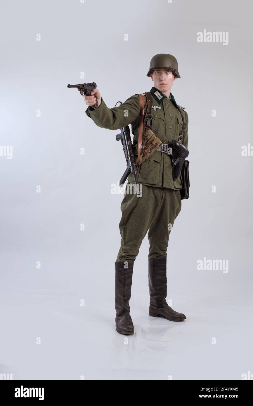 Senior officer of nazi german hi-res stock photography and images - Alamy