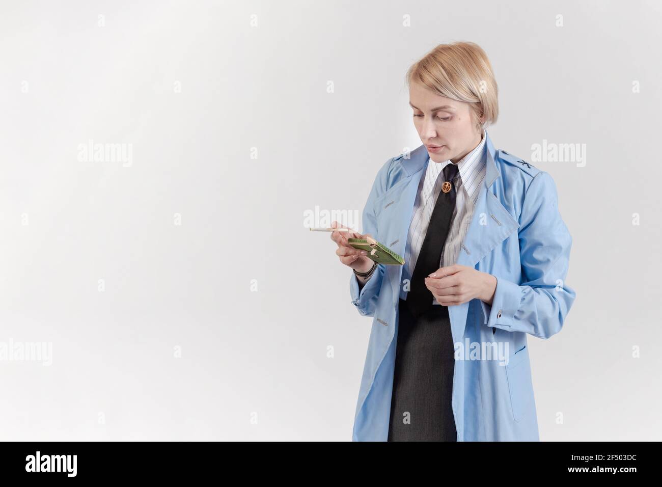 Woman actor reenactor in historical clothes RAD of the German fashion ...