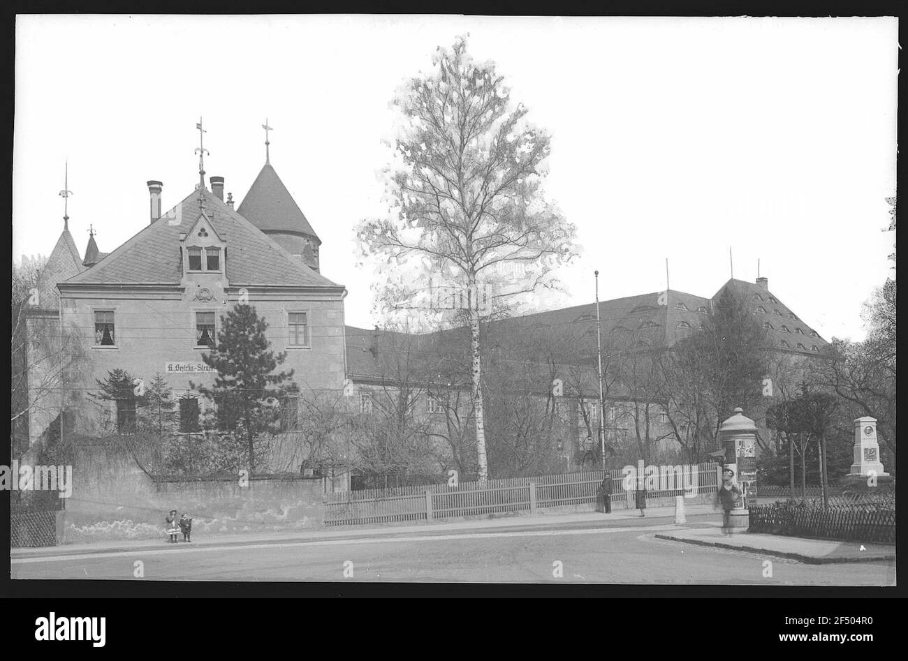Freiberg. Schlossplatz and Schloss Freudenstein Stock Photo - Alamy