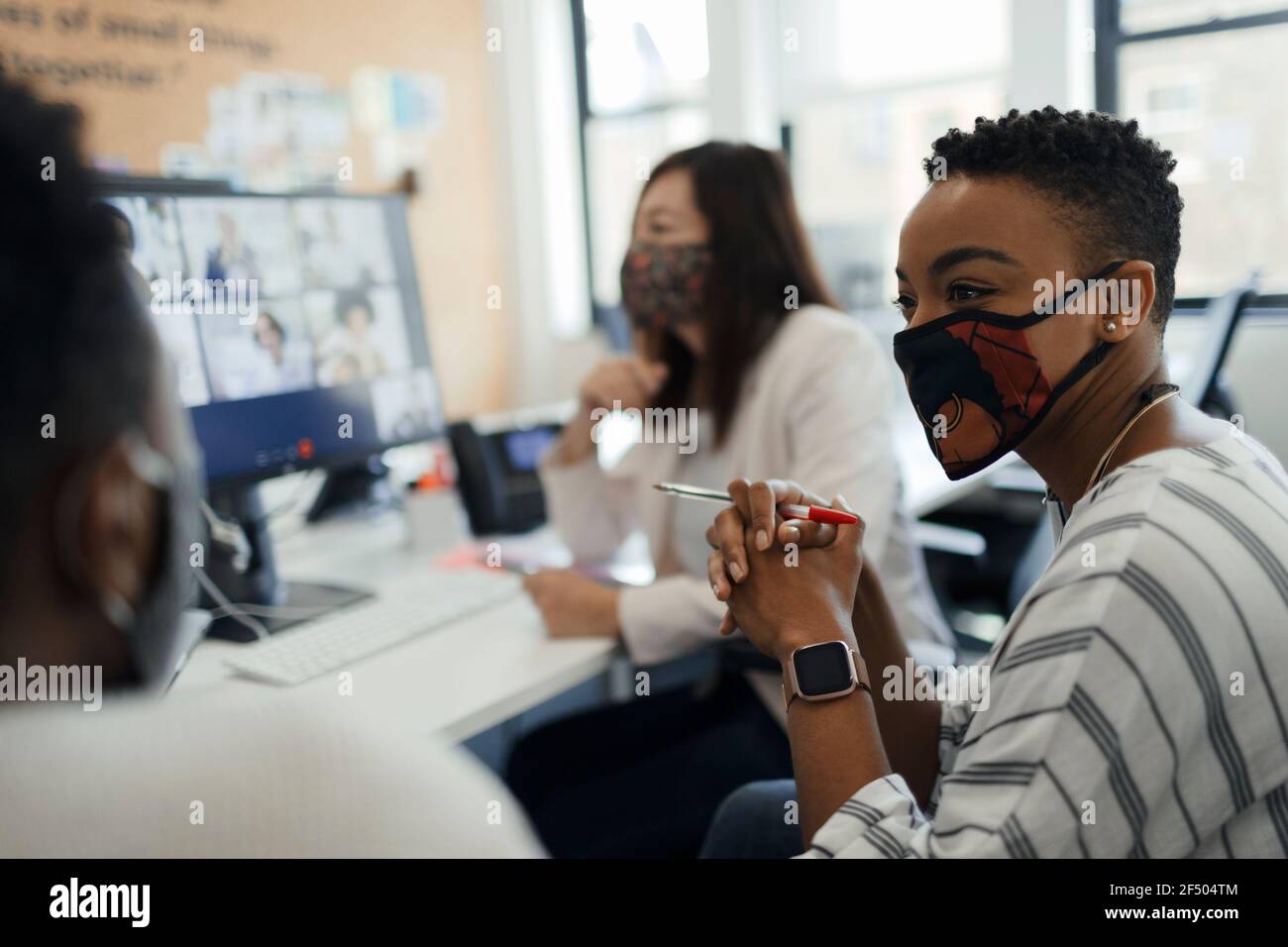 Business video conference masks hi-res stock photography and images - Alamy
