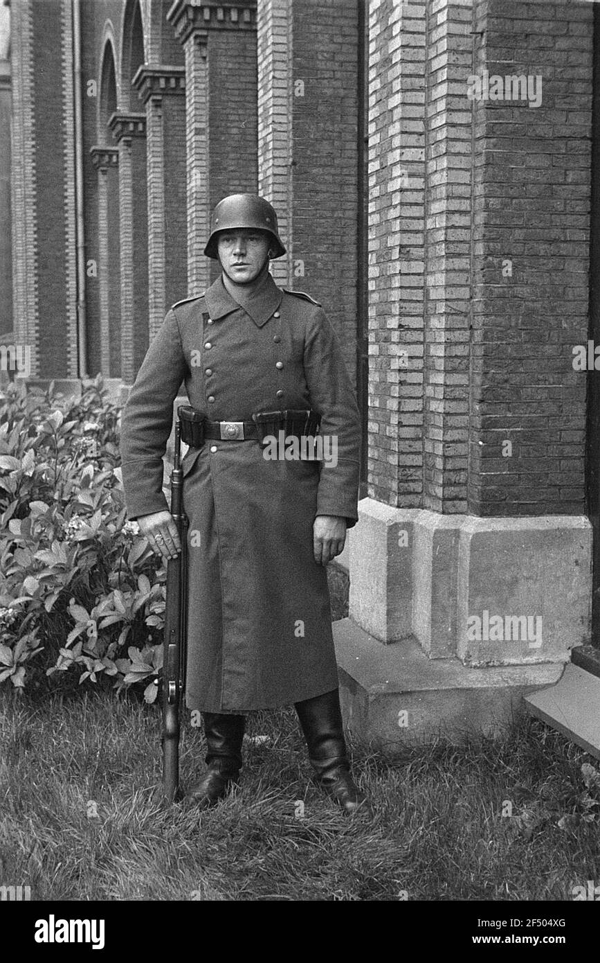 Second World War. Netherlands under German crew. Guard post of the ...