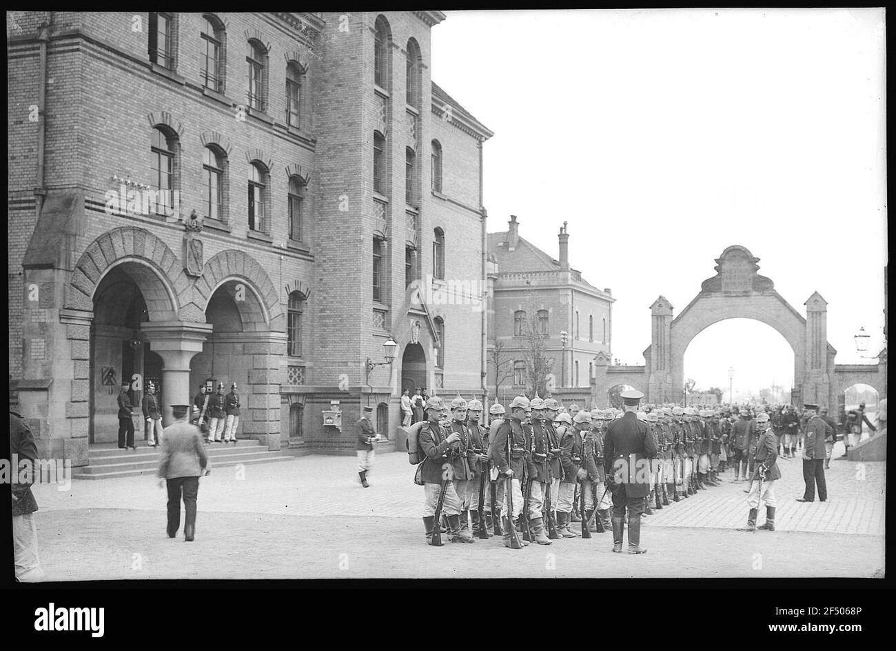 107th infantry regiment Black and White Stock Photos & Images - Alamy