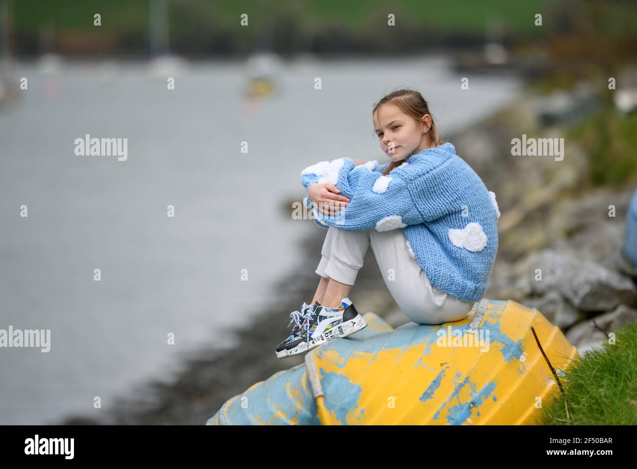 Tween boat hi-res stock photography and images - Alamy