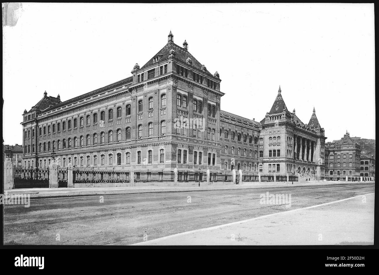 Budapest. New Pey Technology (1909 Stock Photo - Alamy