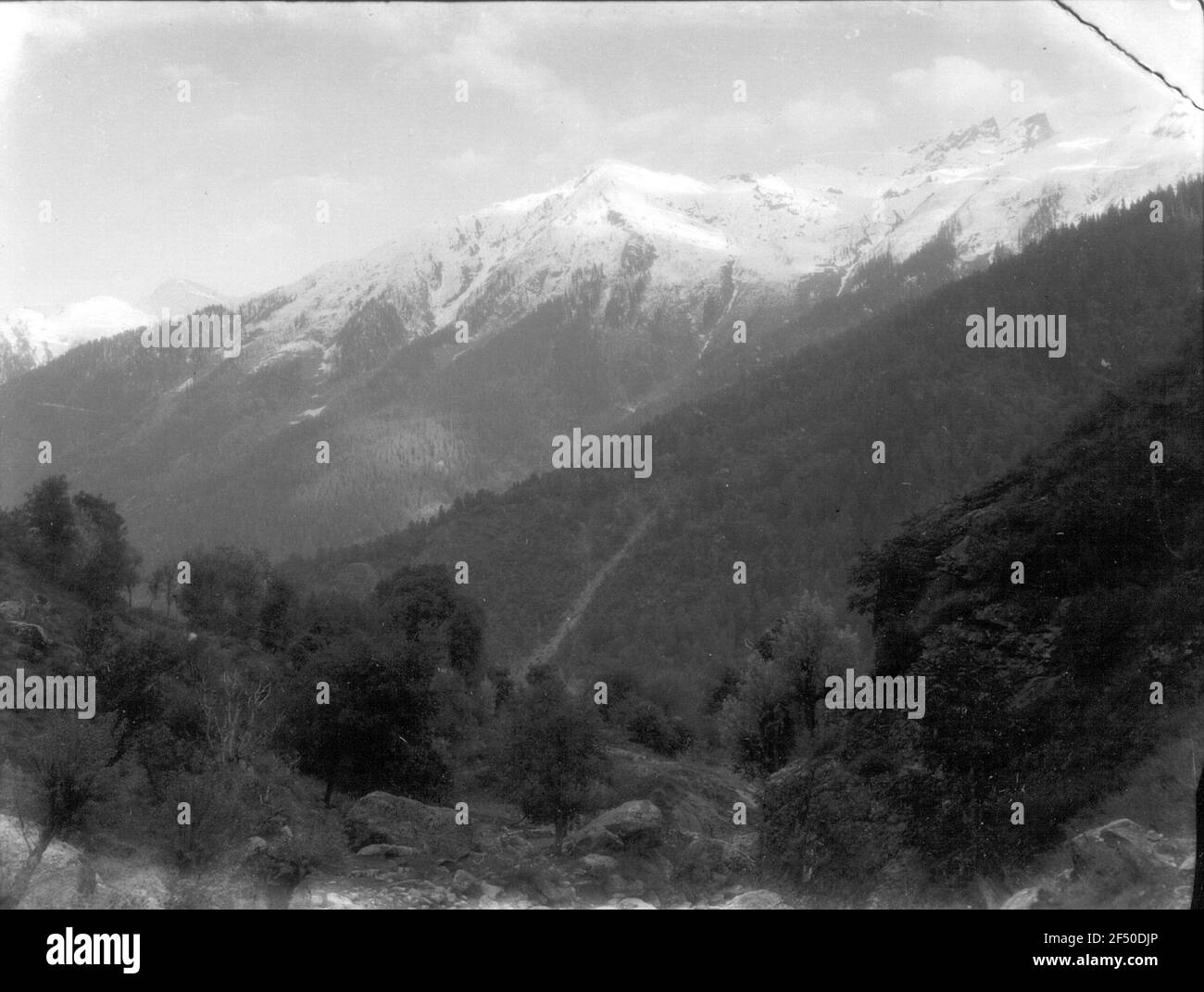 Sindh valley kashmir india hi-res stock photography and images - Alamy