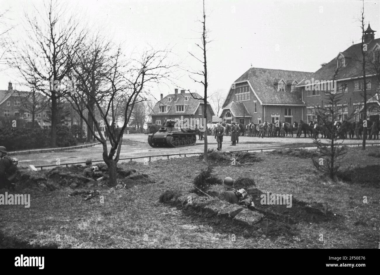 Second World War. Relatives of the German Wehrmacht (partly in shooting ...