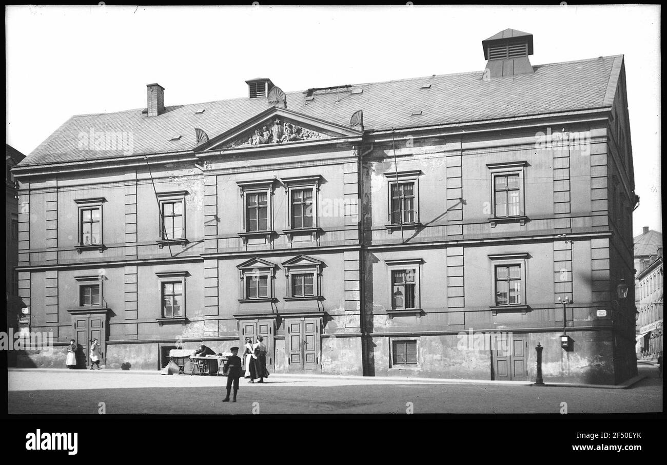 Classical theatre space hi-res stock photography and images - Alamy