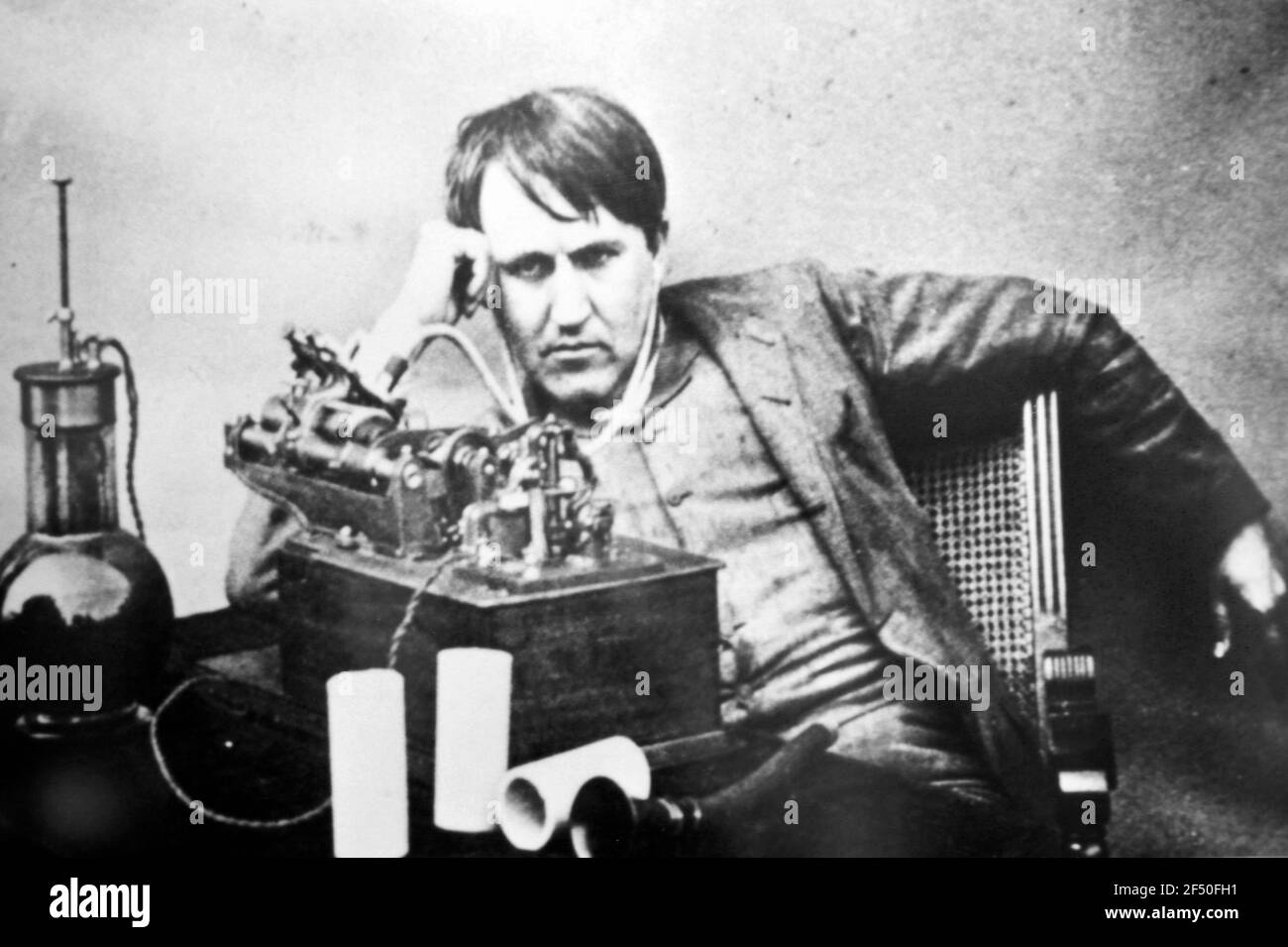 Young thomas edison hi-res stock photography and images - Alamy