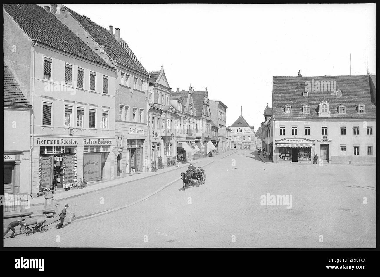 Traditional market trading Black and White Stock Photos & Images - Alamy