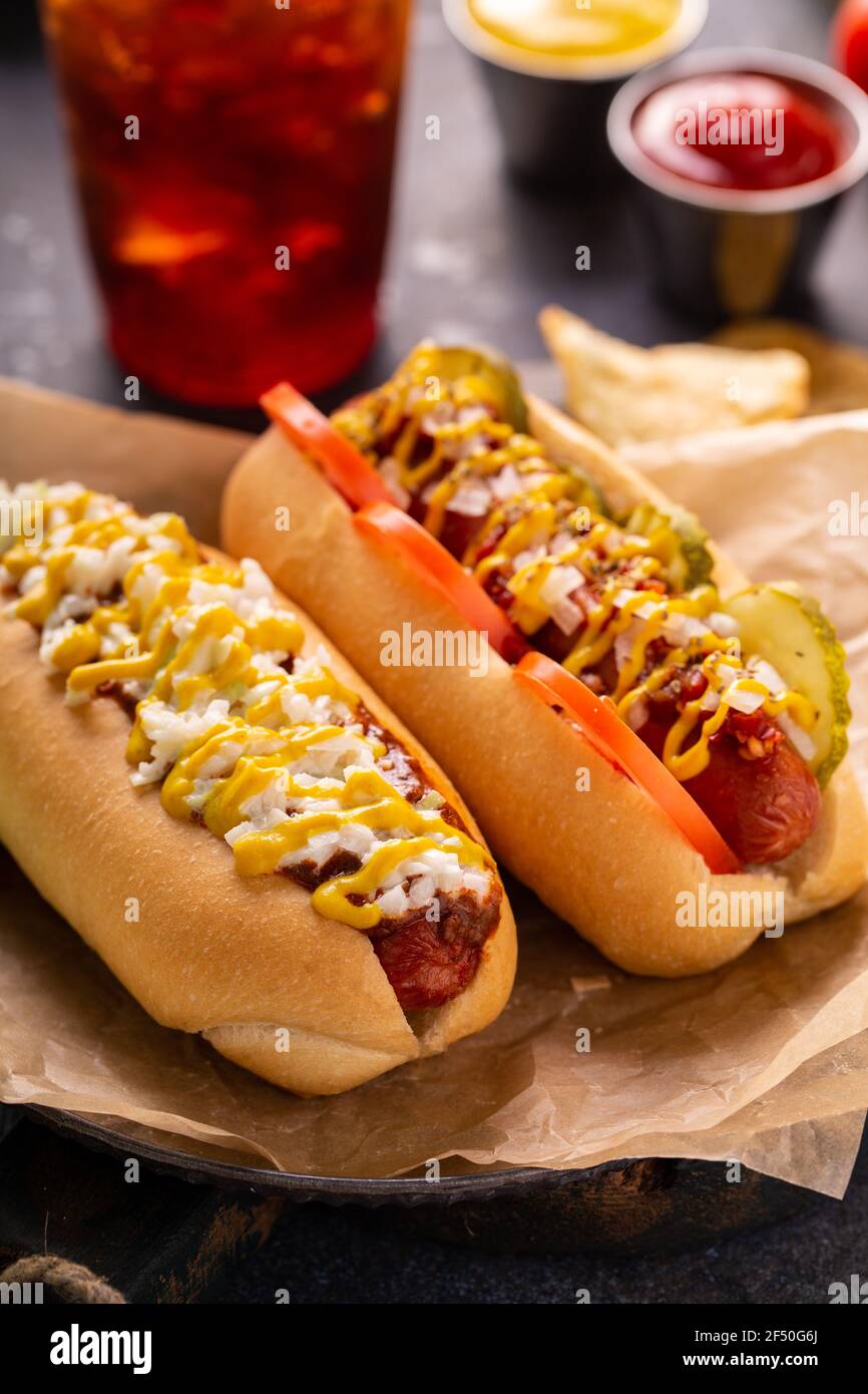 Two hot dogs hi-res stock photography and images - Alamy