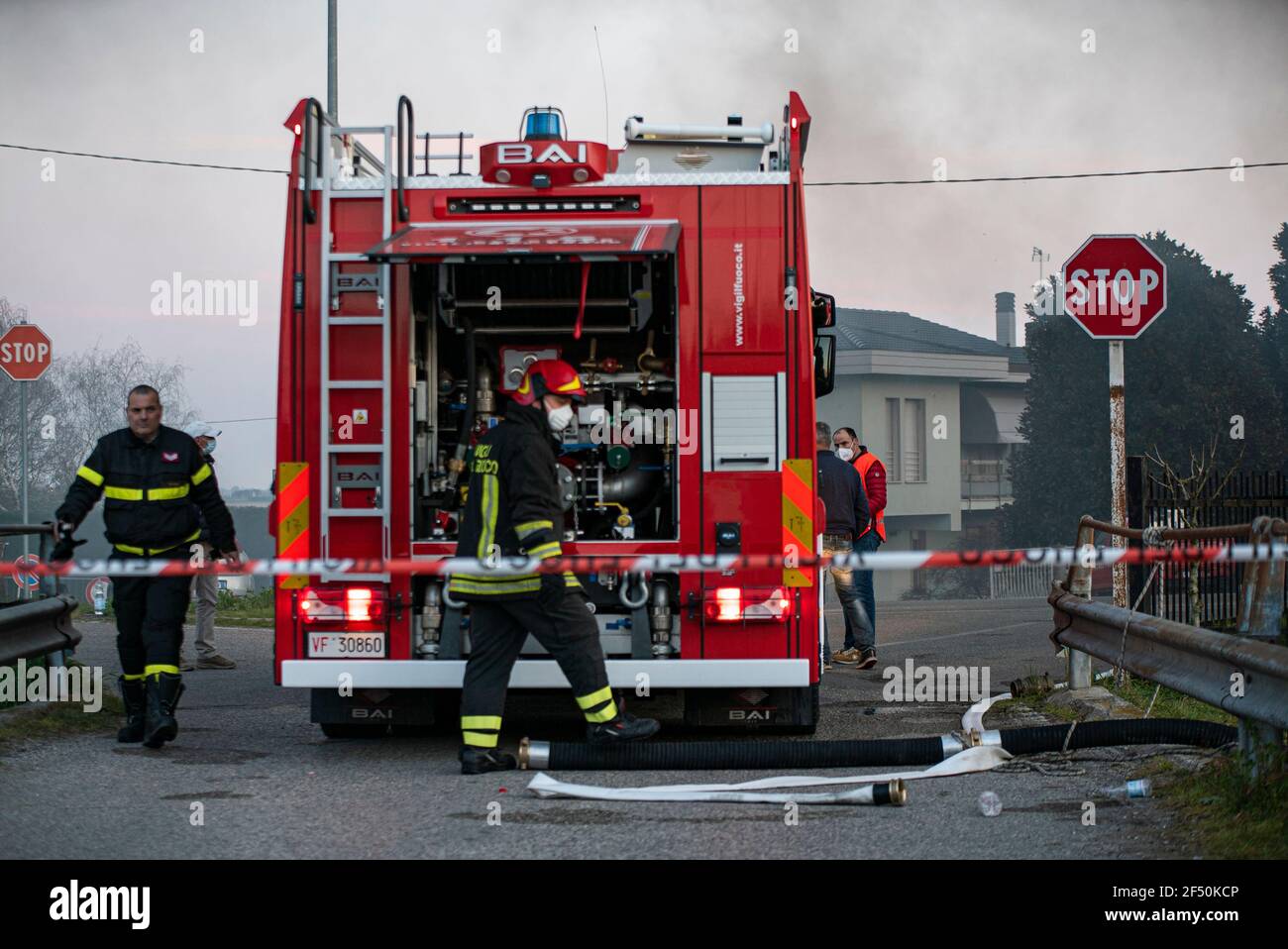 Ladder 3 Fire Truck High Resolution Stock Photography and Images - Alamy
