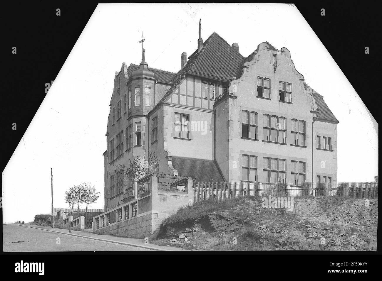 Commercial school Black and White Stock Photos & Images - Alamy