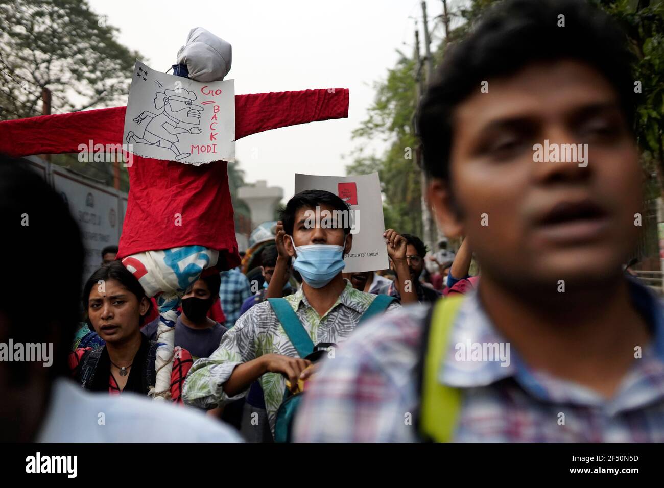 Anti modi hi-res stock photography and images - Alamy