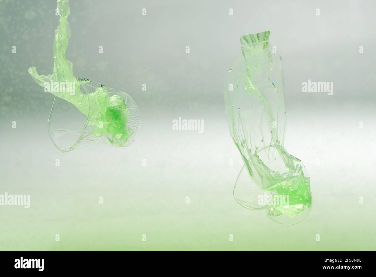 Used plastic cups hi-res stock photography and images - Alamy