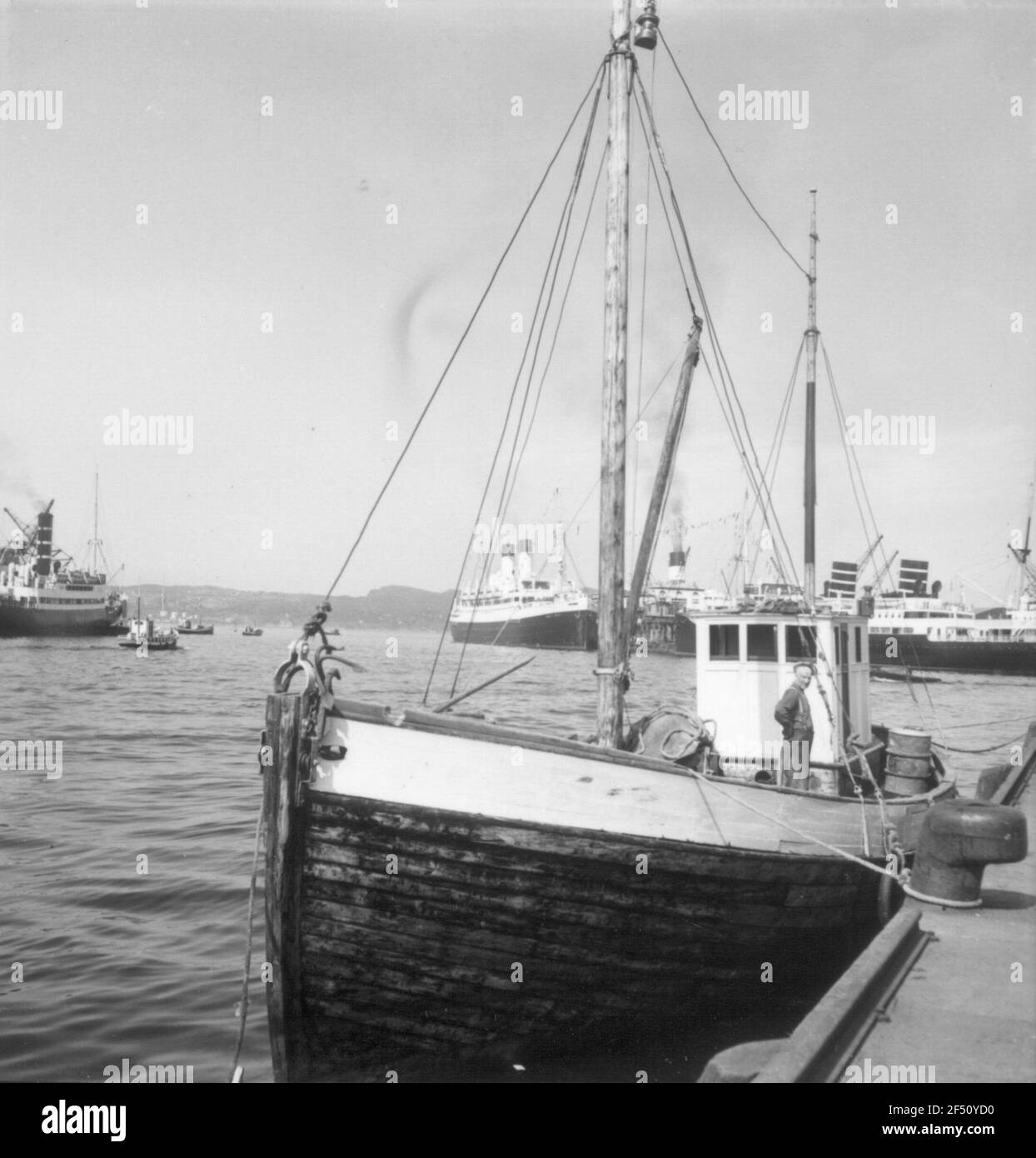Travel photos Norway. Mountains. Ships in front of the harbor Stock ...