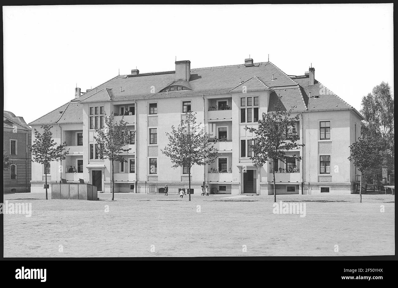 Family no buildings buildings Black and White Stock Photos & Images - Alamy