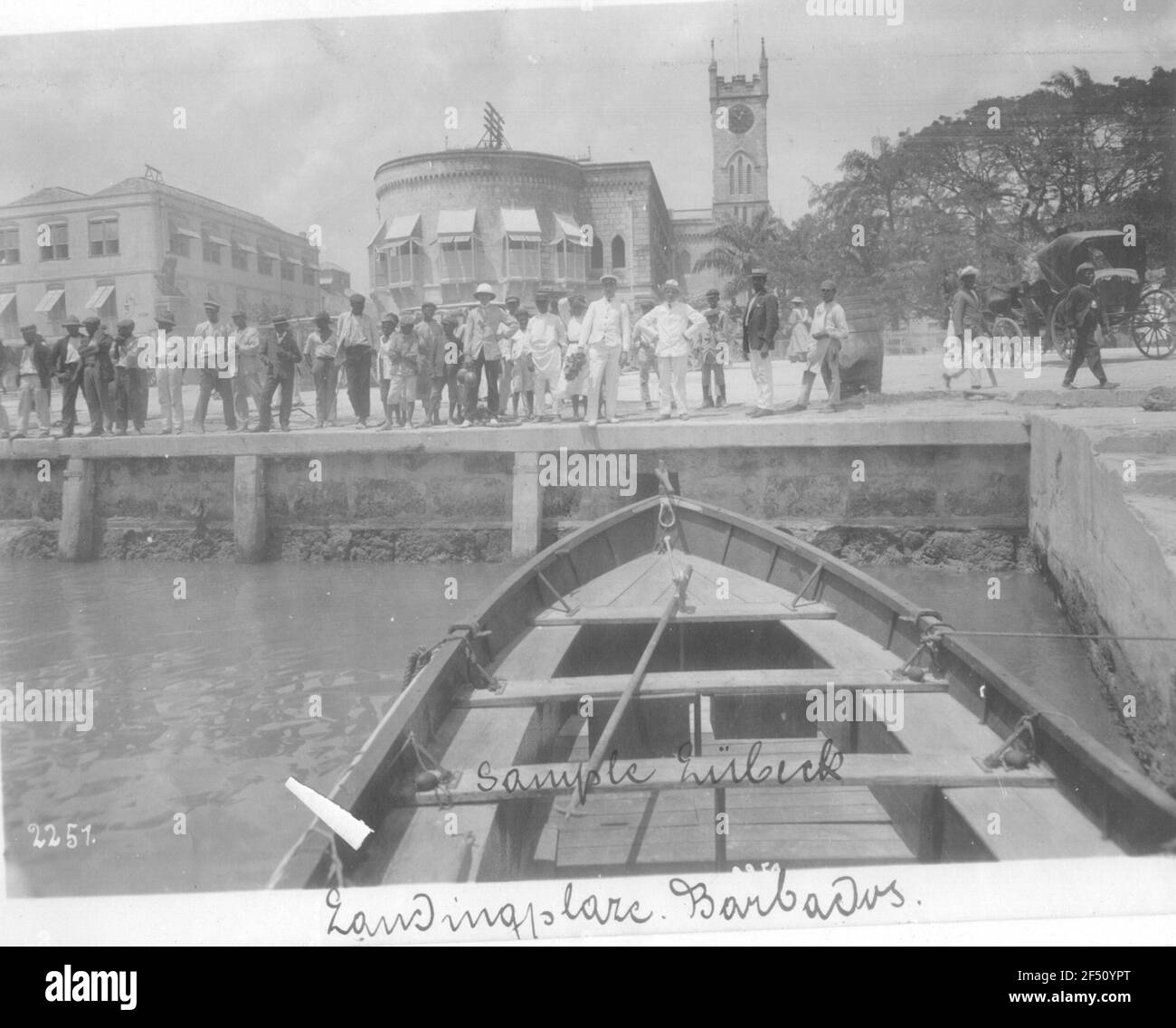 Tourist on background wall Black and White Stock Photos & Images - Alamy