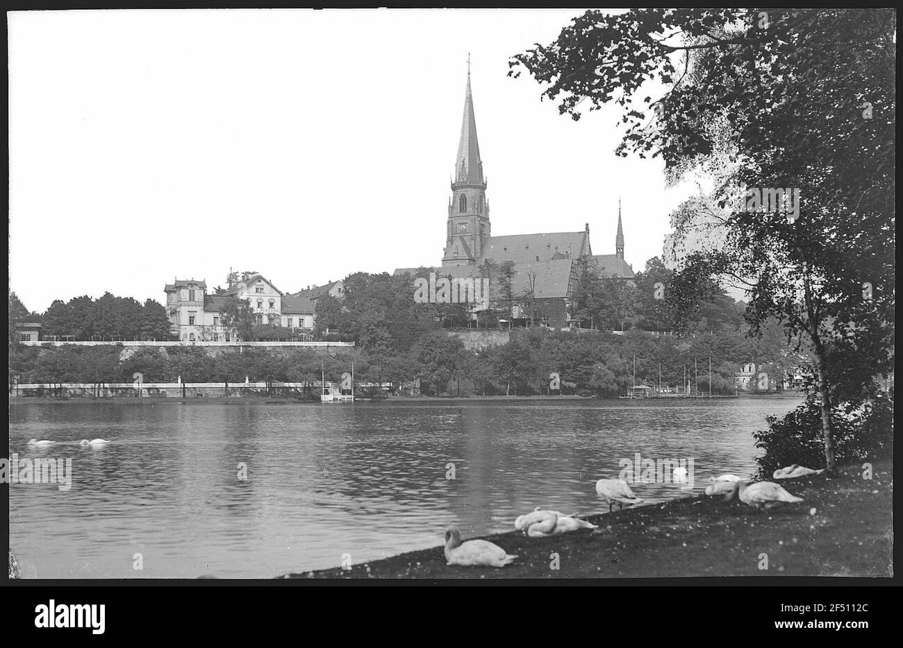 Locking castle hi-res stock photography and images - Alamy