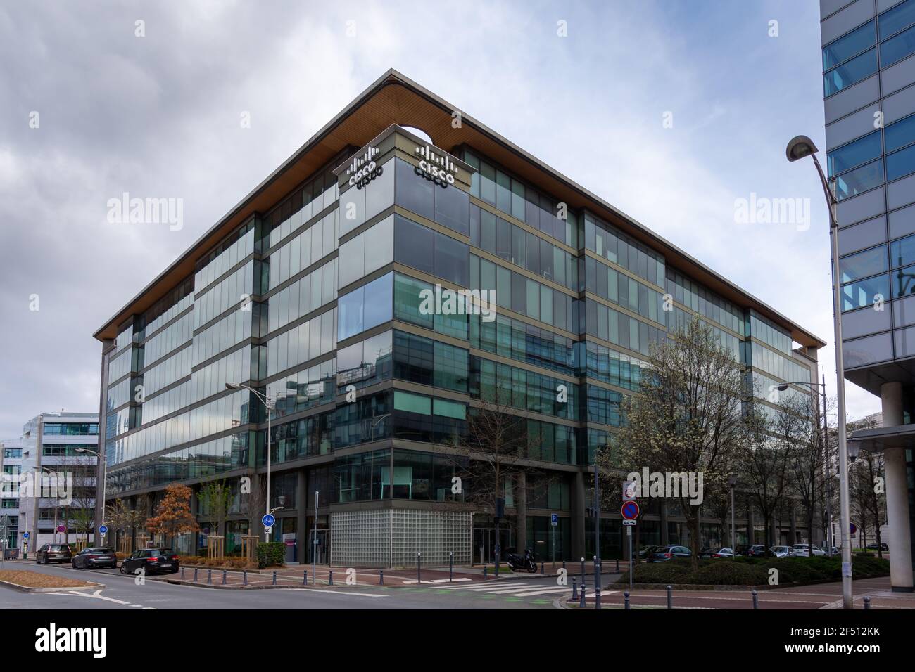 Cisco router hi-res stock photography and images - Alamy