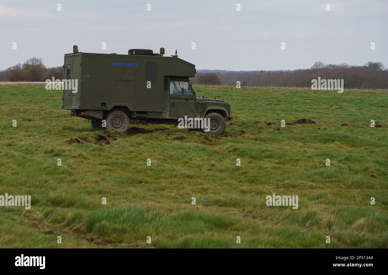 Land Rover Army High Resolution Stock Photography and Images - Alamy