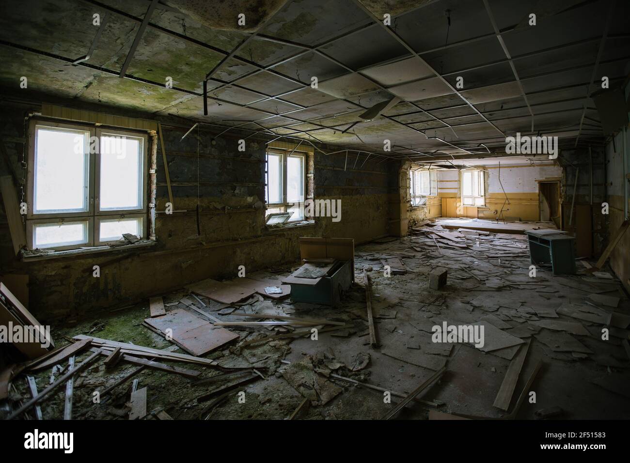 Dark abandoned industrial or office building interior Stock Photo - Alamy