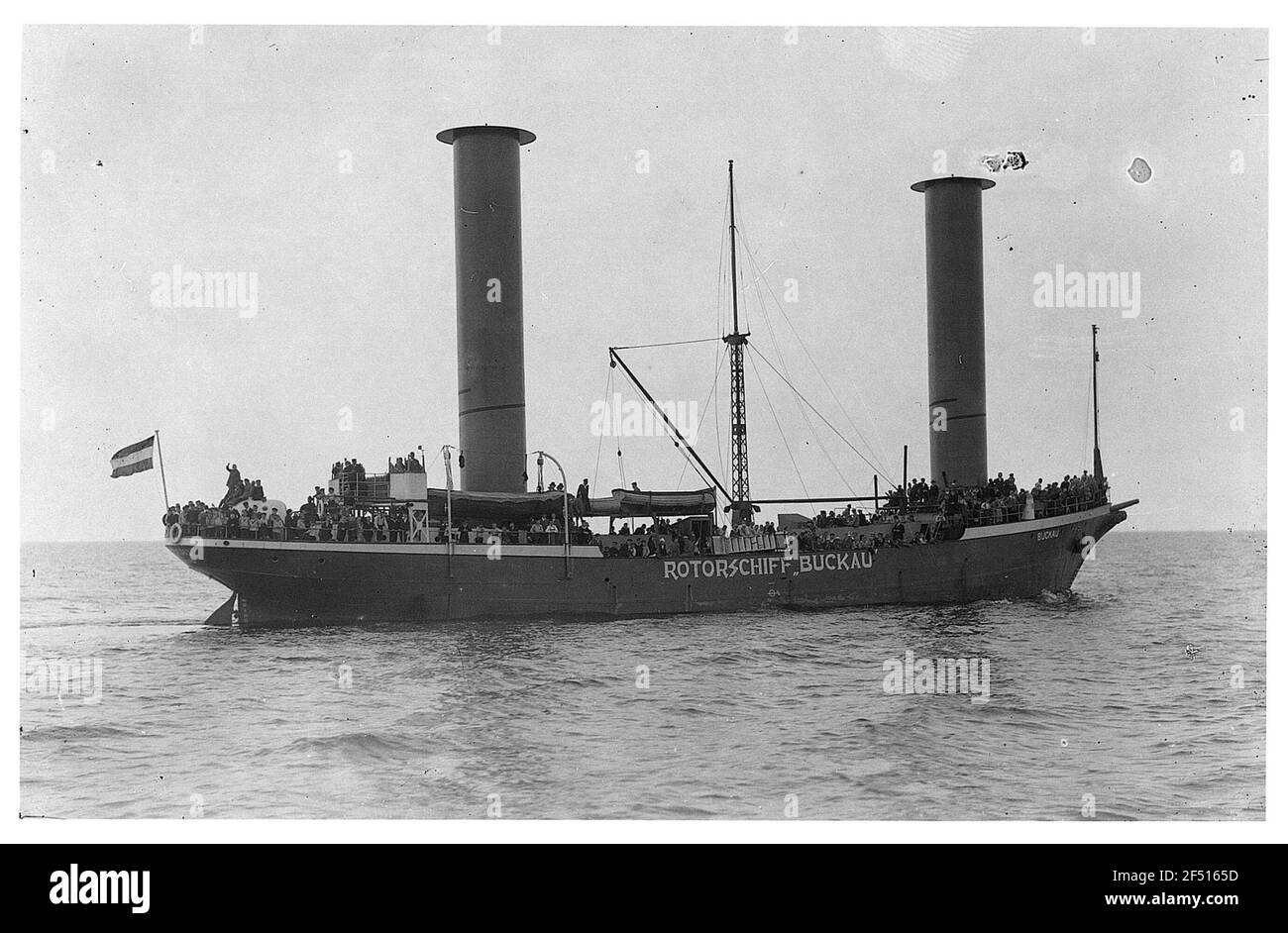 Rotor ship hi-res stock photography and images - Alamy