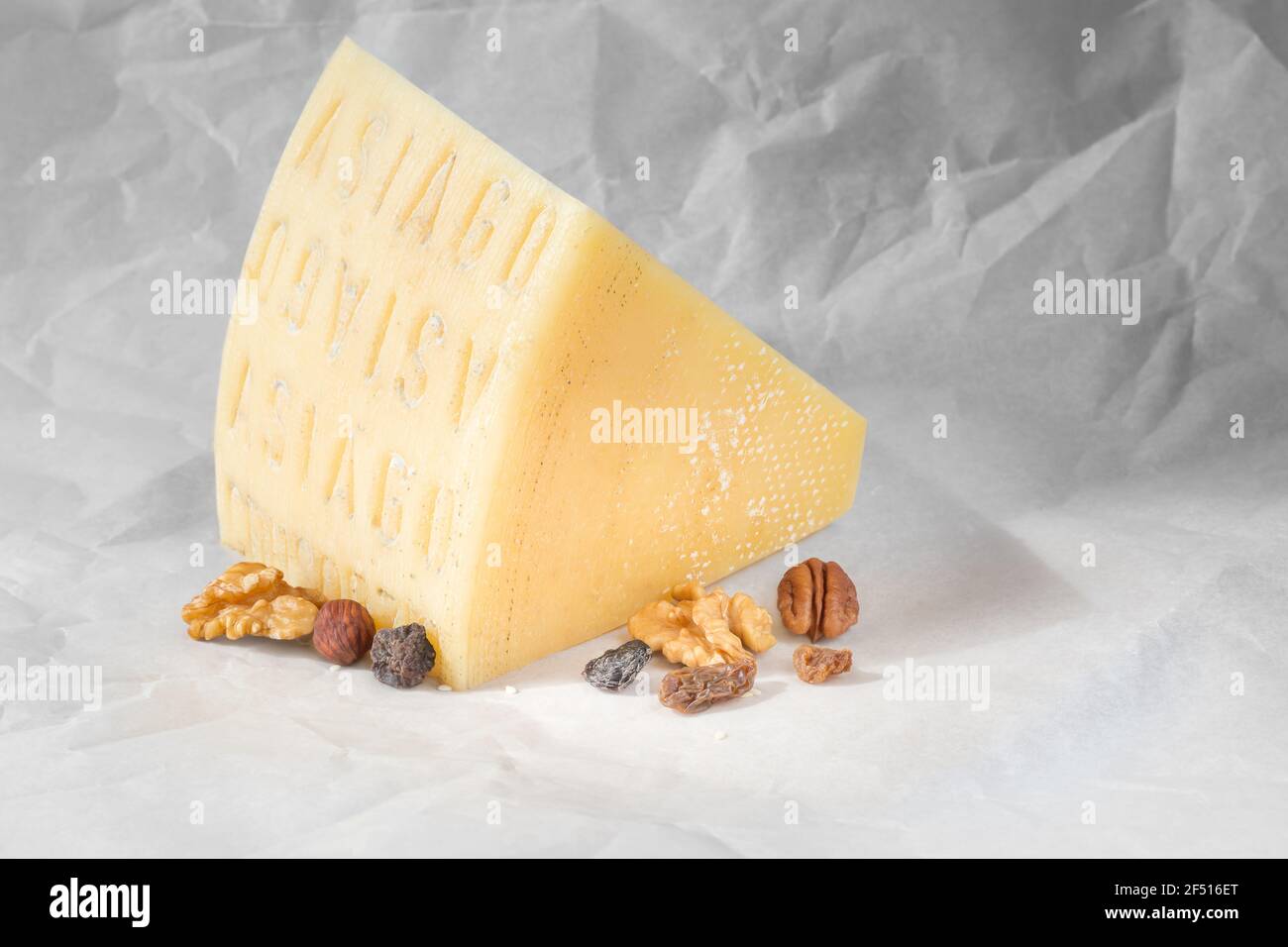 Fruits triangle hi-res stock photography and images - Alamy