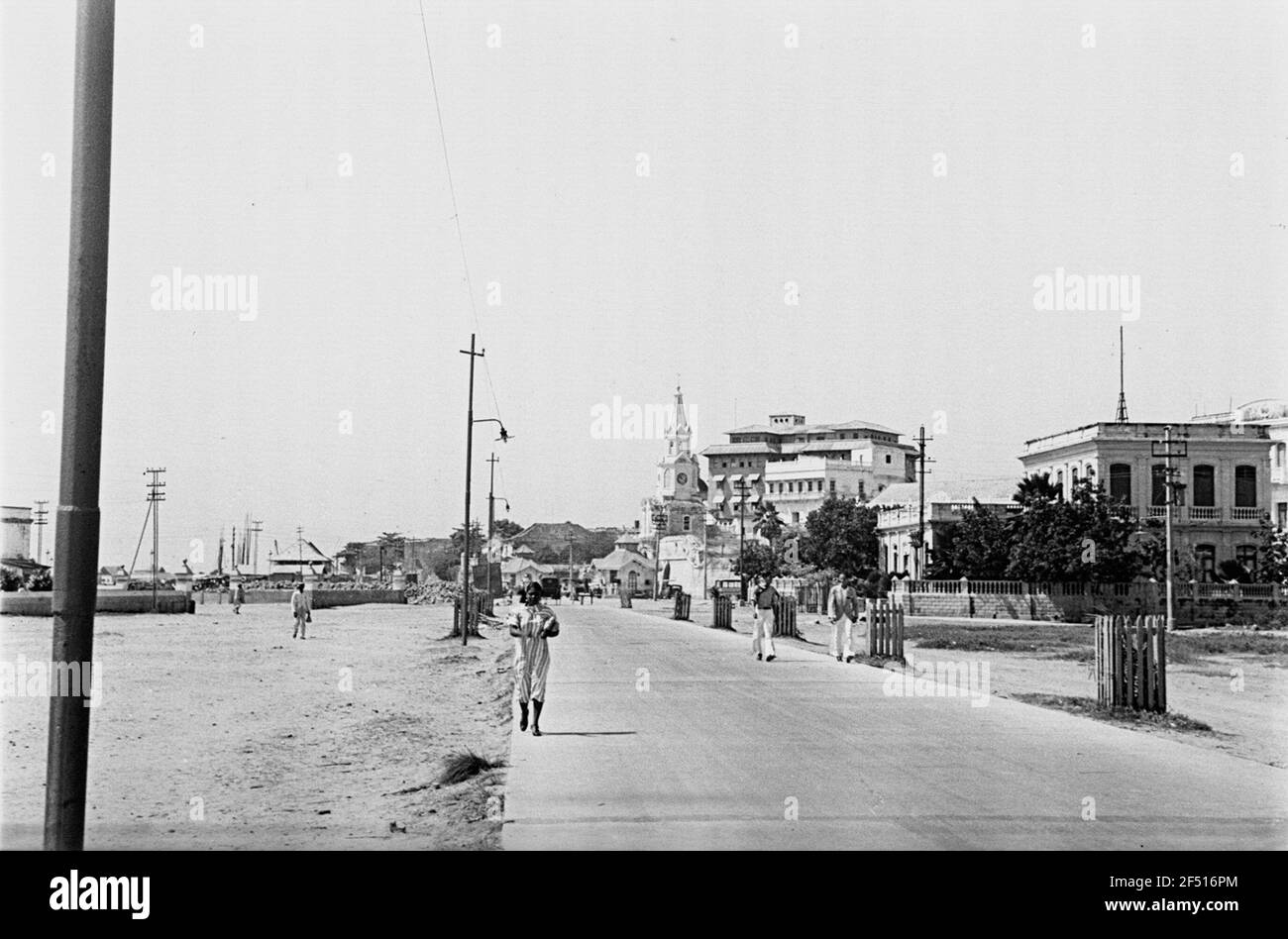 Urban heritage streetscape Black and White Stock Photos & Images - Alamy