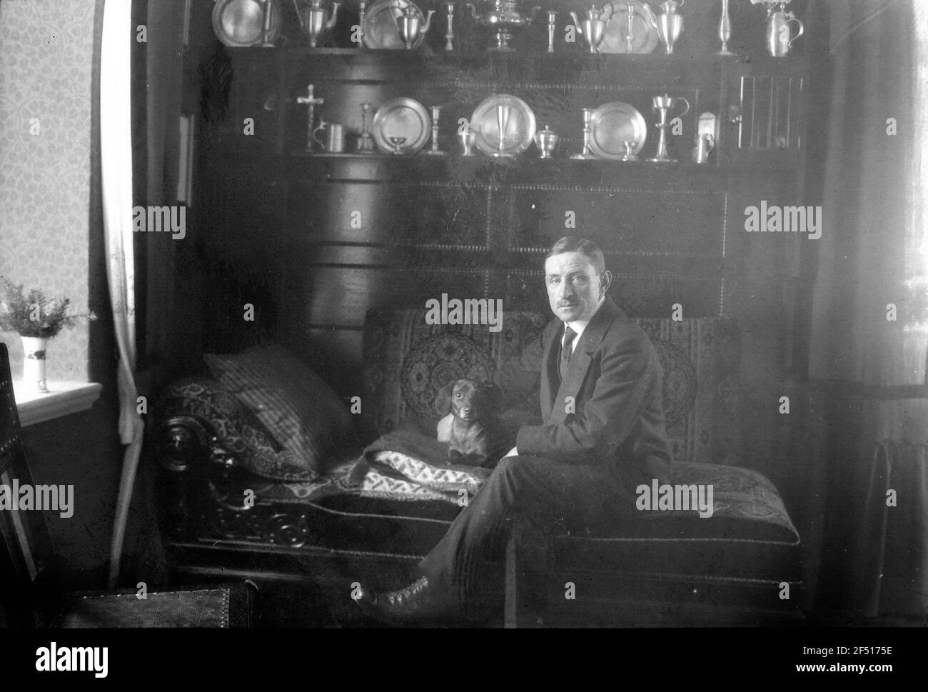 Daily life image man Black and White Stock Photos & Images - Alamy