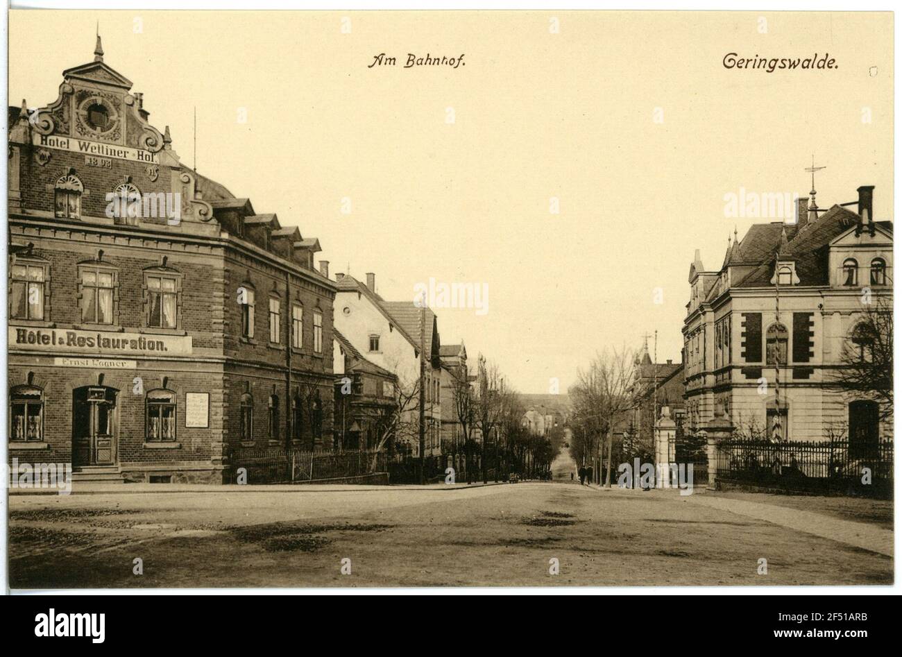 At the train station Geringswalde. Am Bahnhof Stock Photo - Alamy