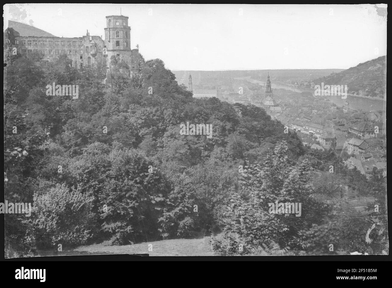 Heidelberg panoramic Black and White Stock Photos & Images - Alamy