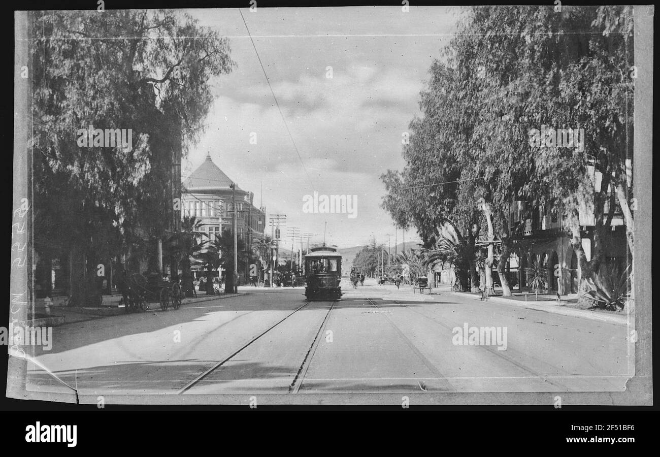 Westward looking Black and White Stock Photos & Images - Alamy