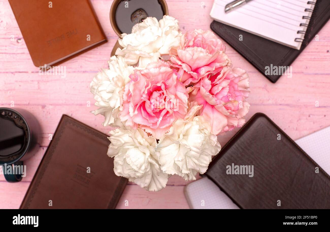Bible study group church hi-res stock photography and images - Alamy