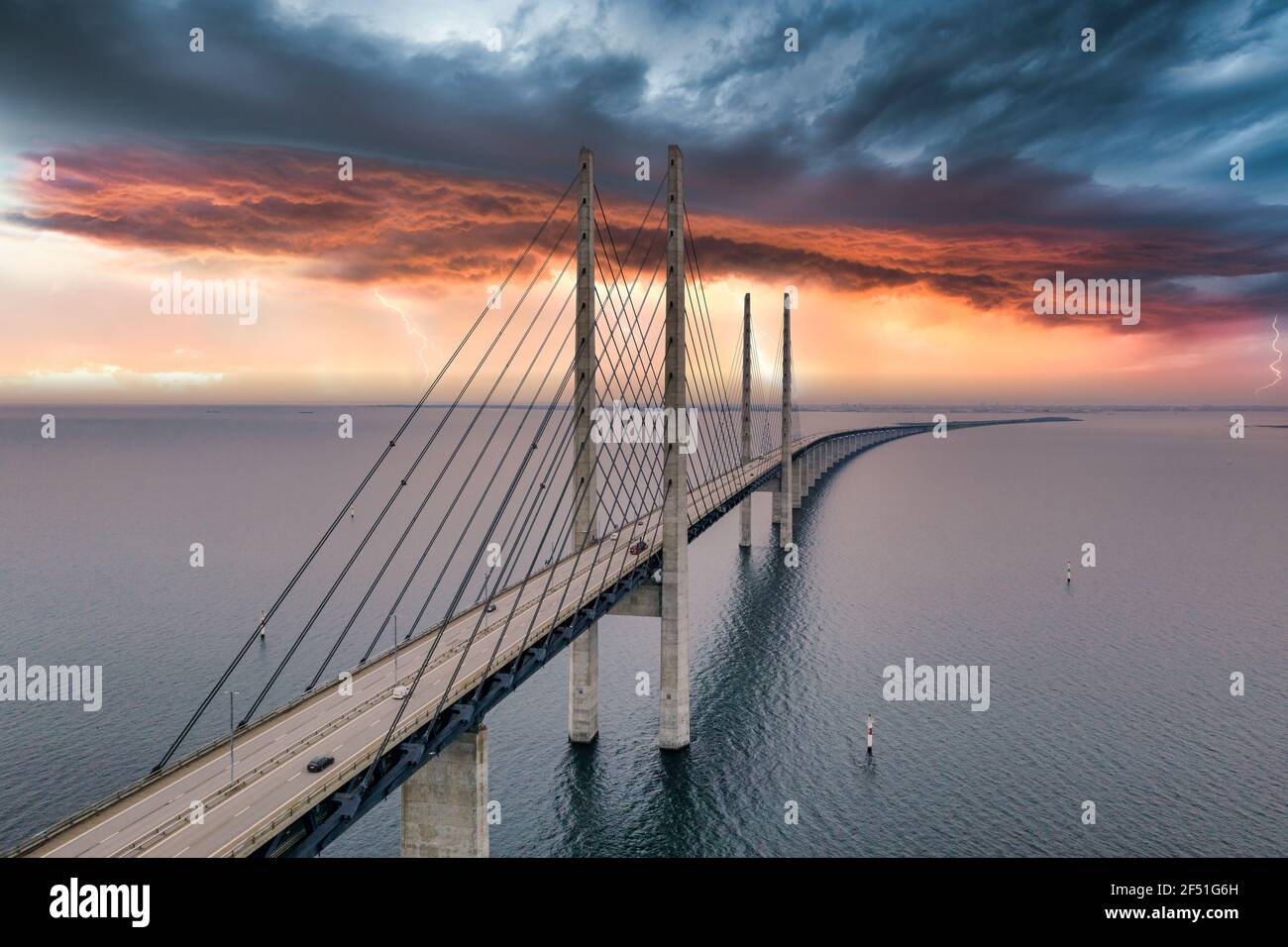 Denmark sweden bridge aerial hi-res stock photography and images - Alamy