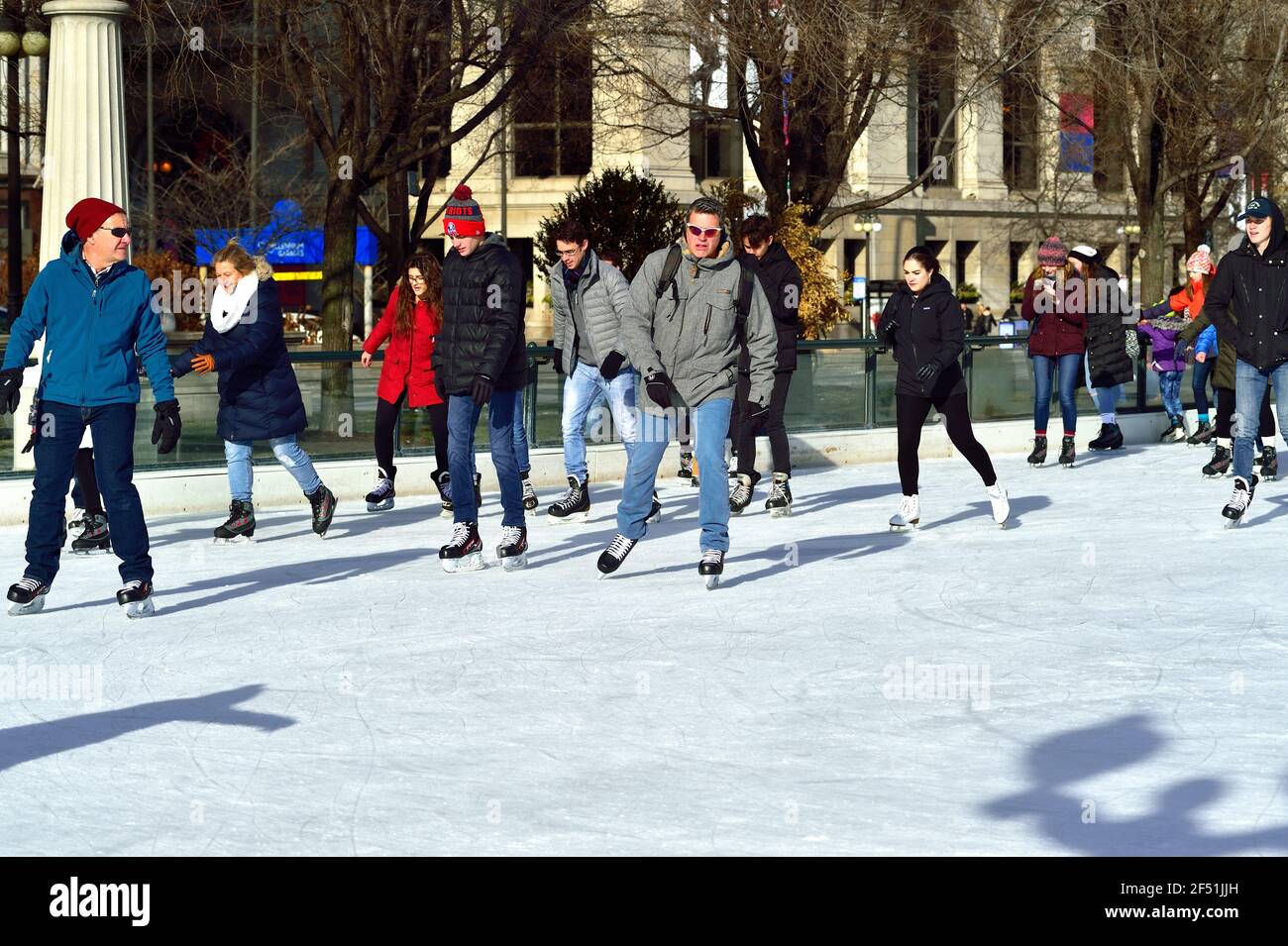 Ice skating millennium park in hi-res stock photography and images - Alamy