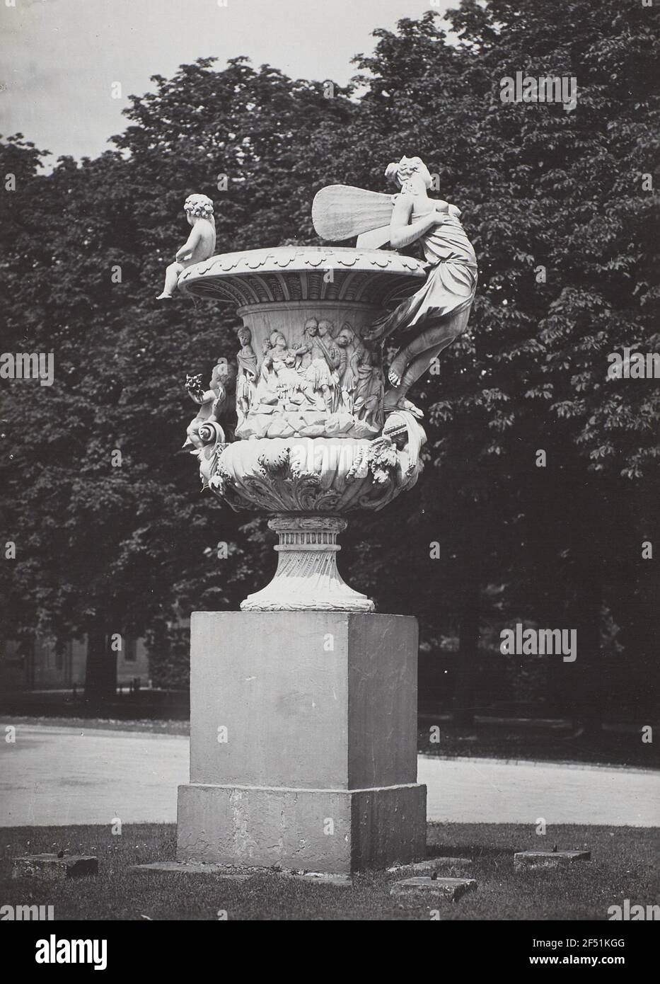 Condescension hi-res stock photography and images - Alamy