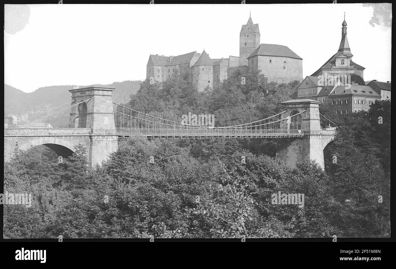 Elbogen. Castle and bridge Stock Photo - Alamy