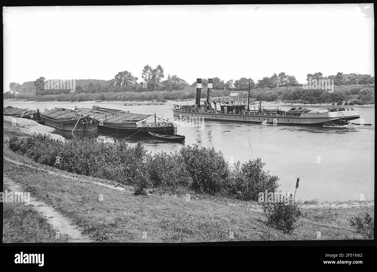 Belger. View of the Elbe with tractor Stock Photo - Alamy