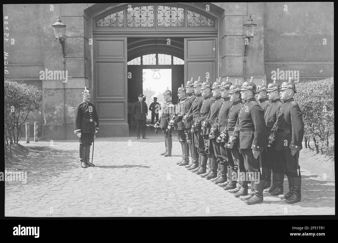Guard parade field hi-res stock photography and images - Alamy