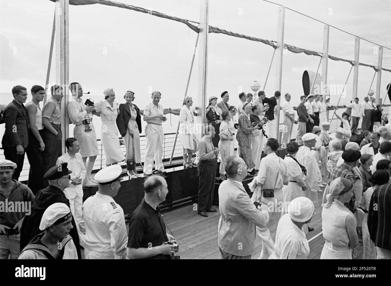 Equator baptism hi-res stock photography and images - Alamy