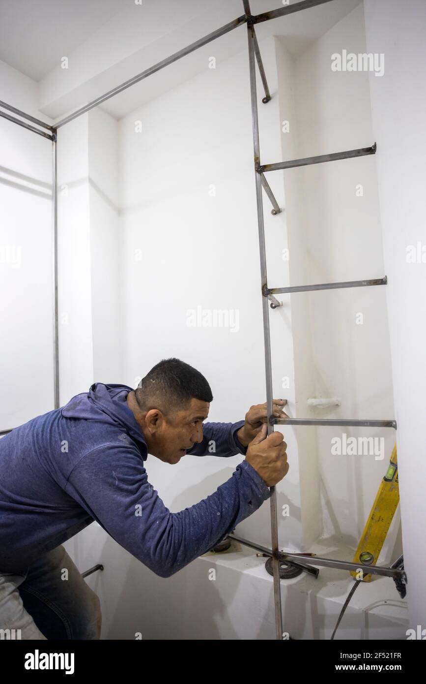 Metalwork structure hi-res stock photography and images - Alamy