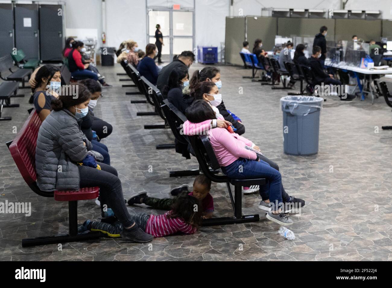 Donna, United States. 23rd Mar, 2021. View of the U.S. Customs and ...