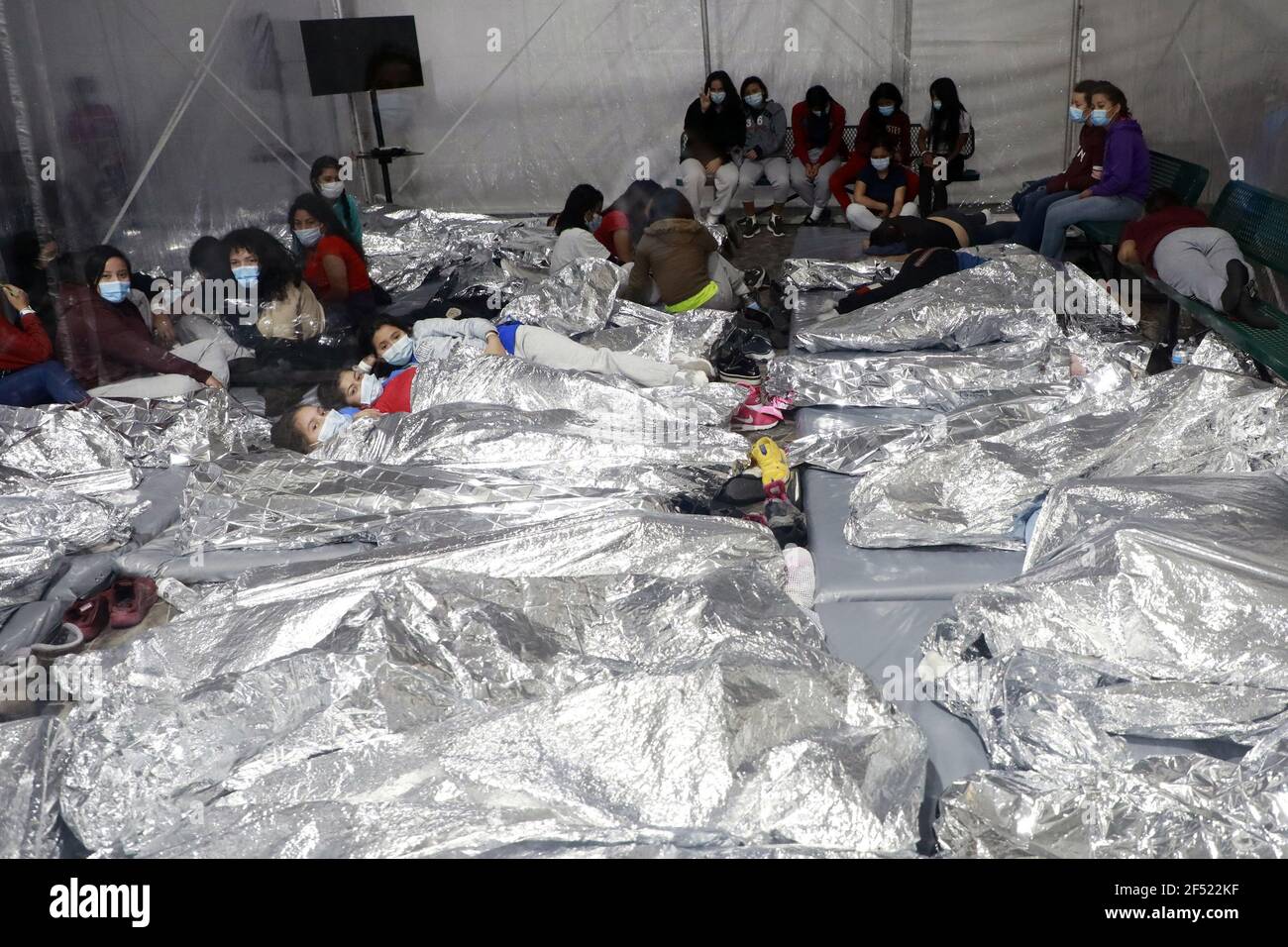 Temporary detention facility hi-res stock photography and images - Alamy