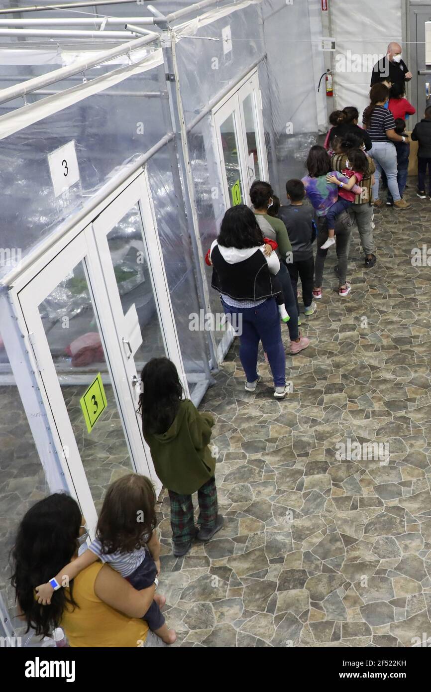 Temporary detention facility hi-res stock photography and images - Alamy