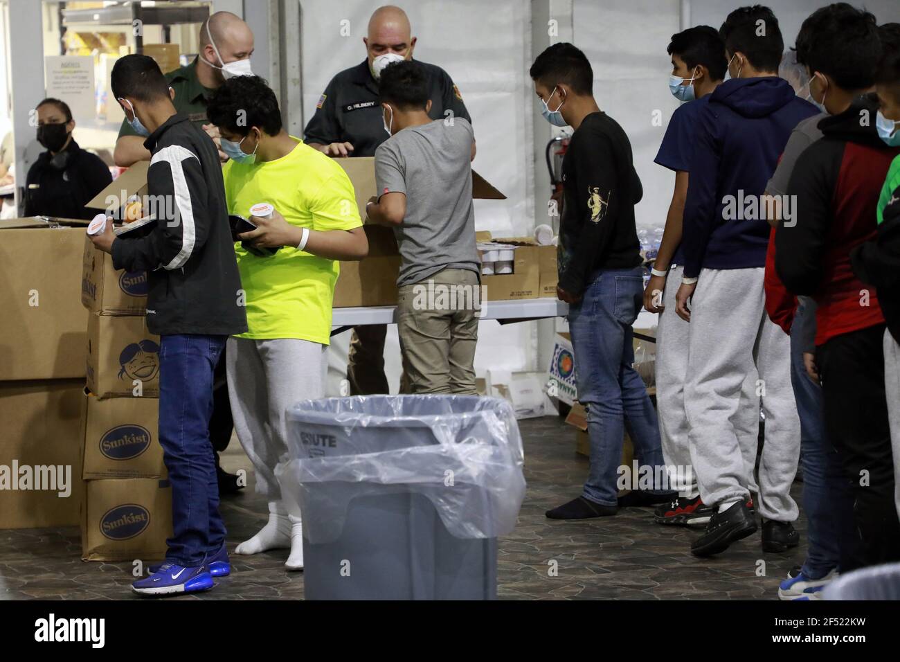 Donna, United States. 23rd Mar, 2021. View of the U.S. Customs and ...