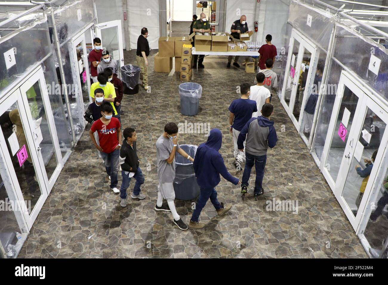 Donna, United States. 23rd Mar, 2021. View of the U.S. Customs and ...