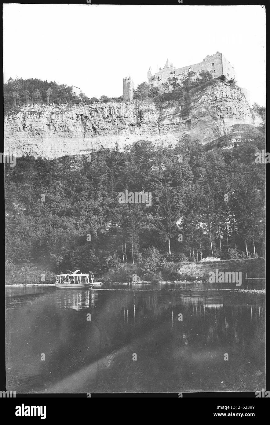 Medieval river boat Black and White Stock Photos & Images - Alamy