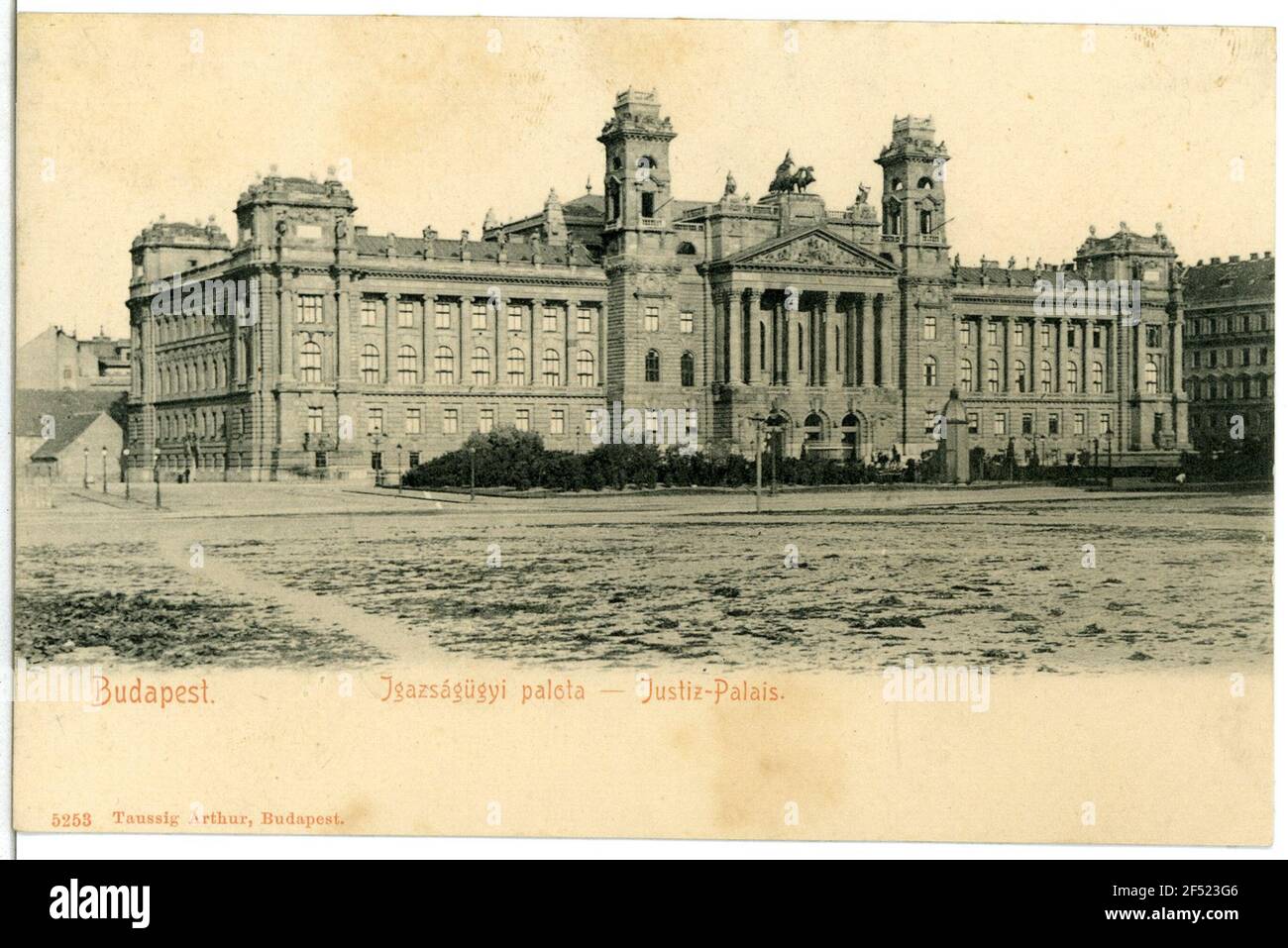 Justice - Palais Budapest. Justizpalast (1896 Stock Photo - Alamy