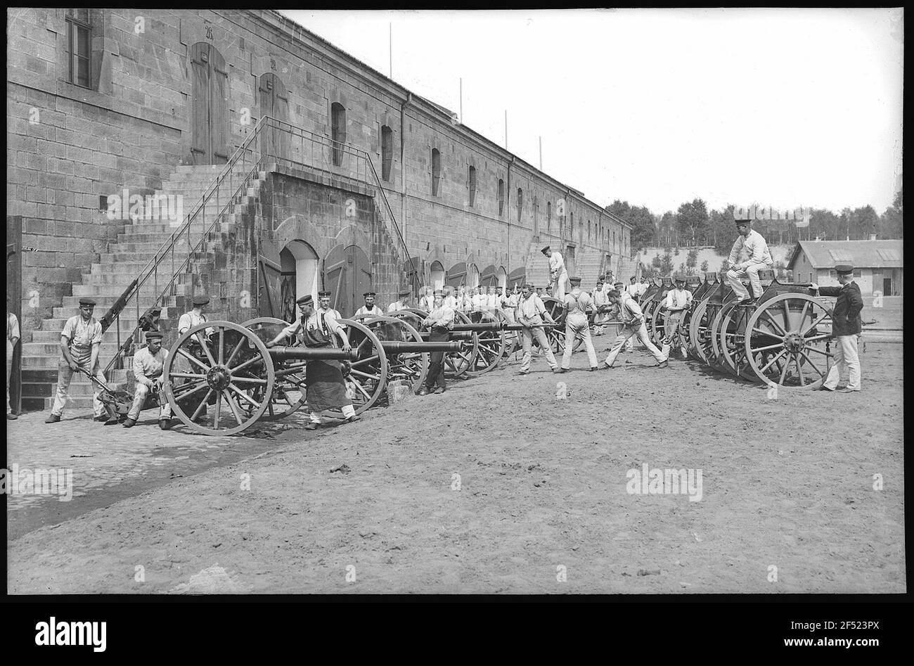 Dresden. Barracks of the field artillery regiment Stock Photo - Alamy